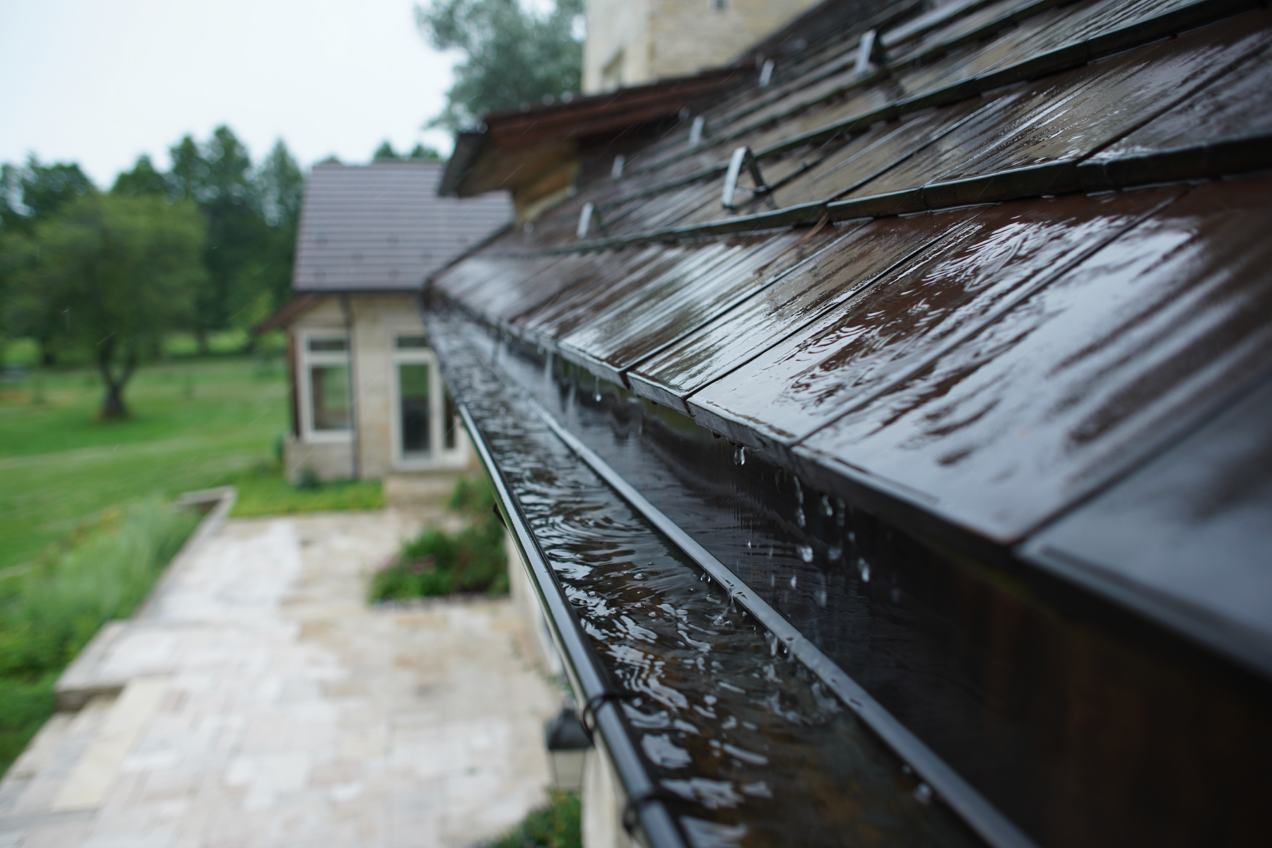 Your Overflowing Gutter Is More Harmful Than It Seems | KGuard